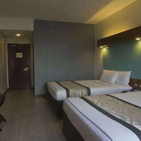 Microtel By Wyndham Up Technohub Quezon City: 3 star Hotel with a ...