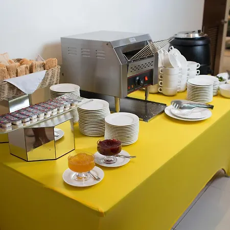 Microtel By Wyndham Up Technohub Quezon City: 3 star Hotel with a ...